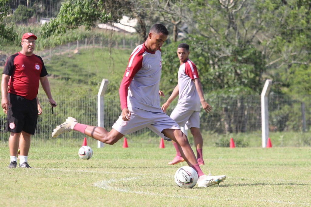 Hercílio Luz encara o Esportivo em primeiro teste da pré-temporada ...